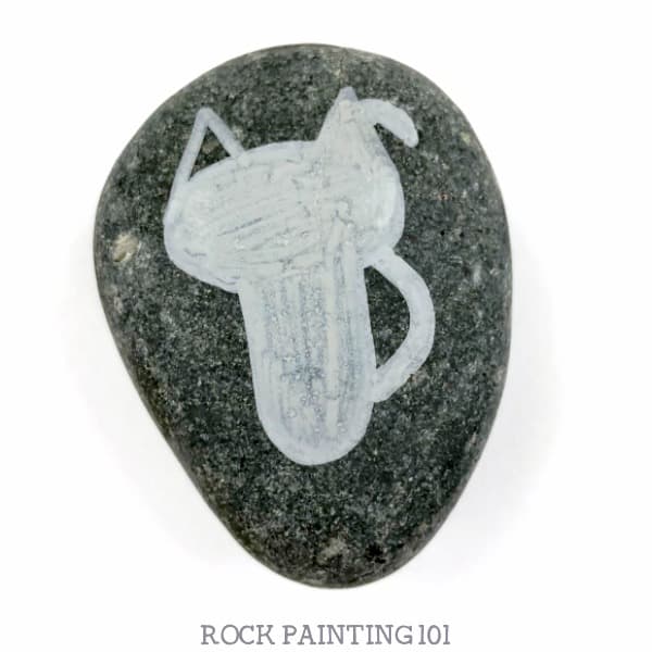 How to paint a cat to make a cute painted rock | Rock Painting 101