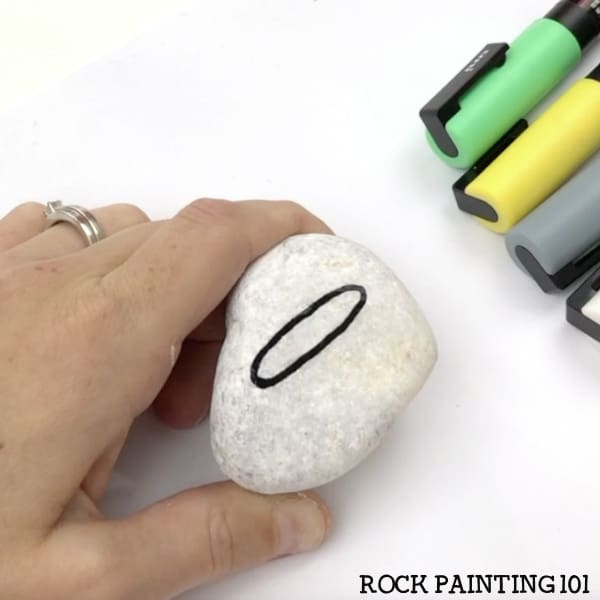 How to paint a cauldron for amazing Halloween rocks | Rock Painting 101