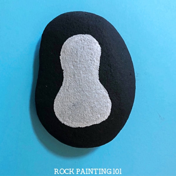 How to draw a penguin to make a fun winter rock | Rock Painting 101